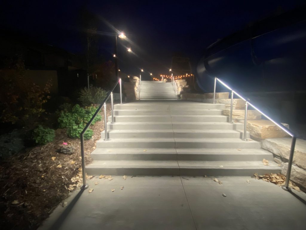 Illuminated Rectangle Handrail - The Smart Lighting Company