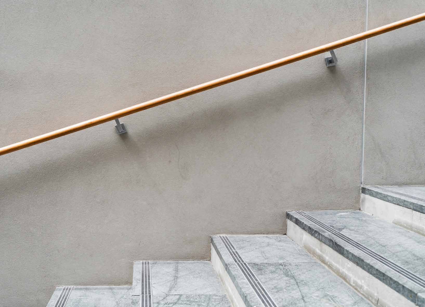 Illuminated Handrail | The Smart Lighting Company